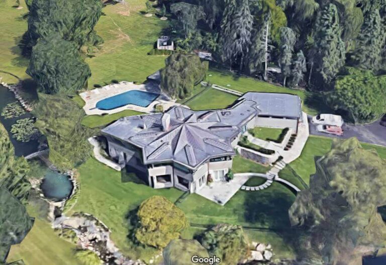 Michael Bloomberg’s House | President House