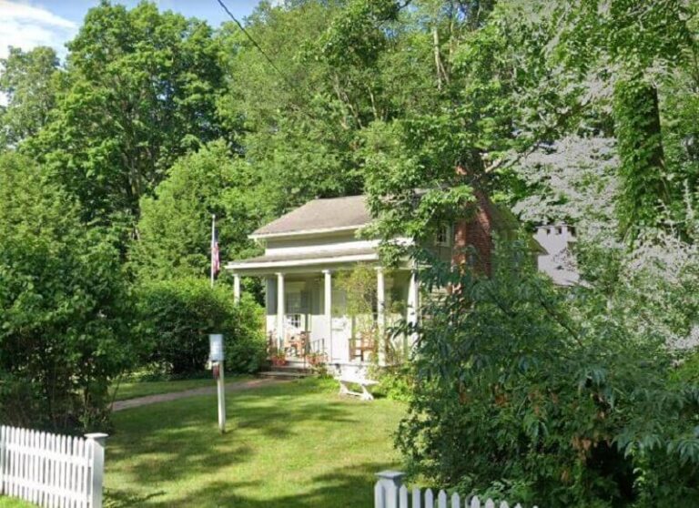 List of private residences of U.S. presidents | President House