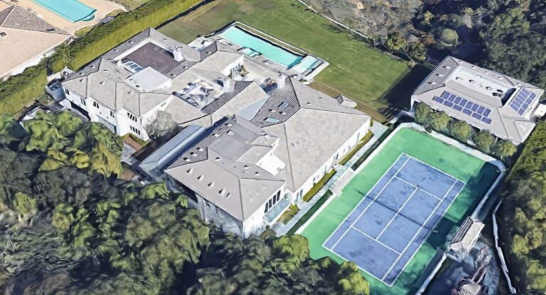 Blake Shelton & Gwen Stefani’s House | President House