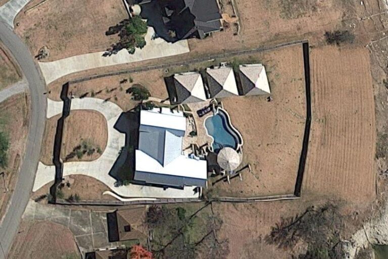 Blake Shelton & Gwen Stefani’s House | President House