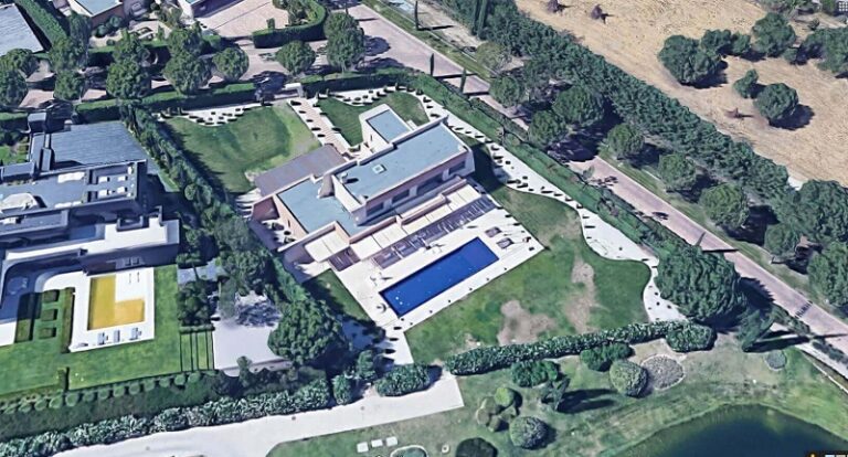 Cristiano Ronaldo’s House | President House