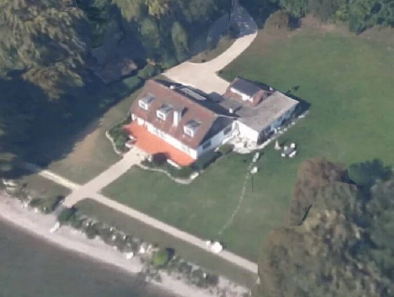 Charlene de Carvalho-Heineken’s House | President House