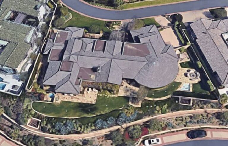 Pierre Omidyar & Meg Whitman’s House | President House