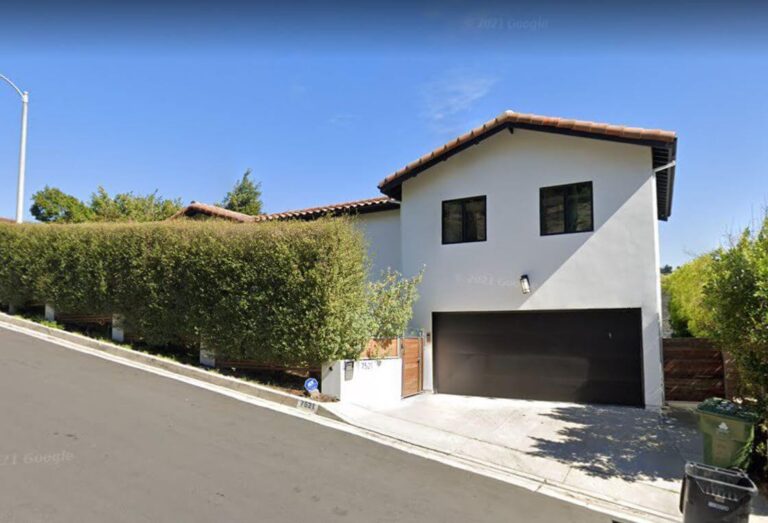 Luke Hemmings’ House | President House