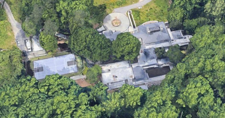 Akon’s House | President House