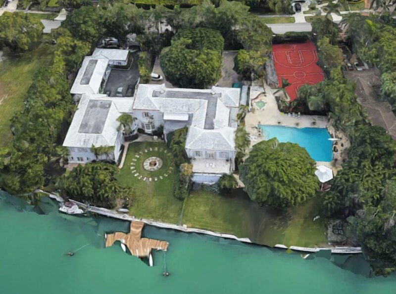 Barry Gibb’s House | President House