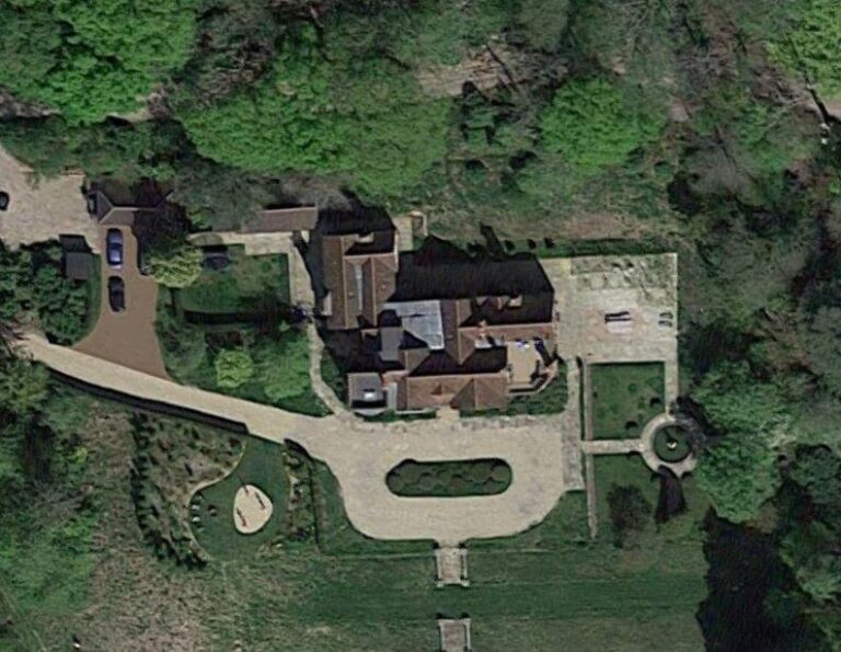 Cate Blanchett’s House | President House