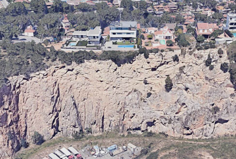 Cesc Fàbregas’ House | President House