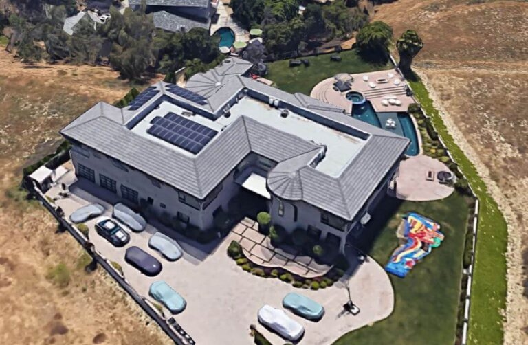 Chris Brown’s House | President House