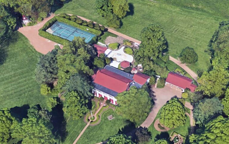 Dolly Parton’s House | President House