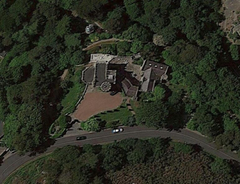 Enya’s House | President House