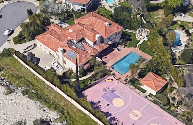 Snoop Dogg’s House | President House