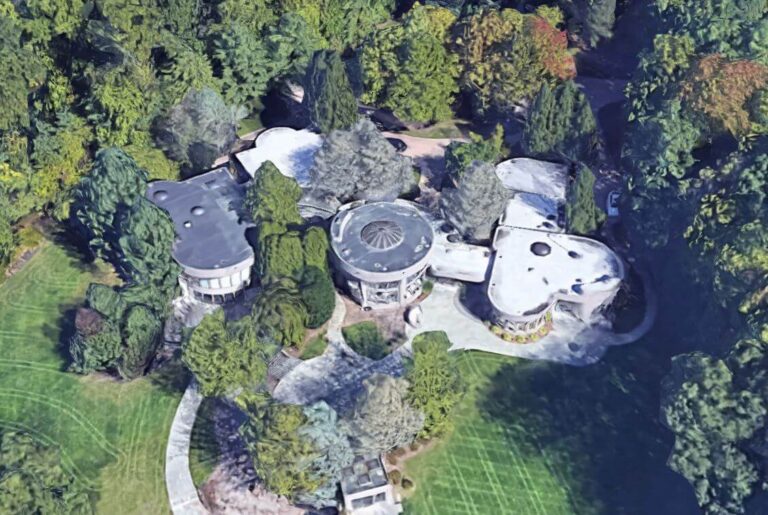 Whitney Houston’s House | President House