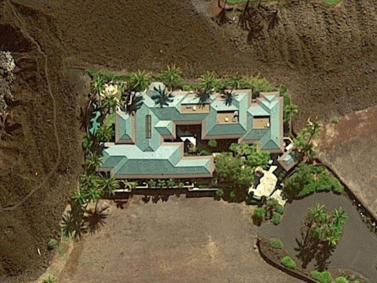 Gordon Moore & Robert Noyce & Omar Ishrak’s House | President House