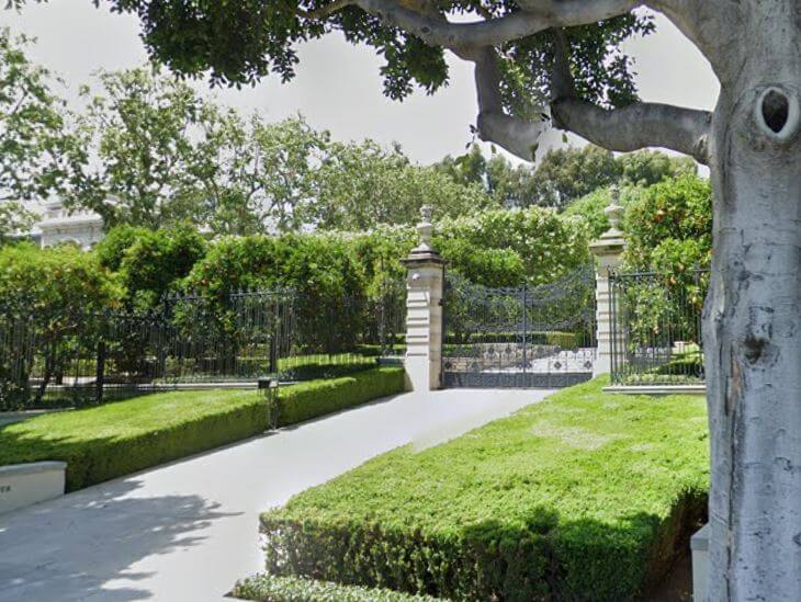 Stewart Resnick’s House | President House