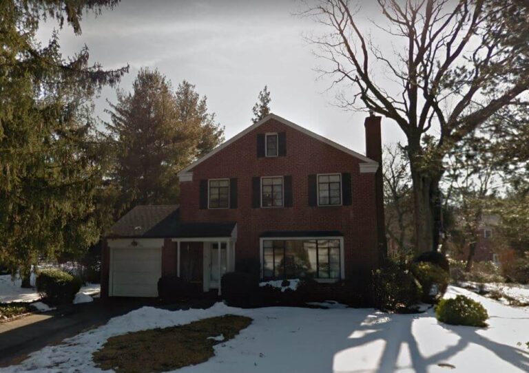 Dan Frisa’s House | President House