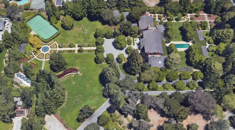 Henry Kravis & George Roberts’ House | President House