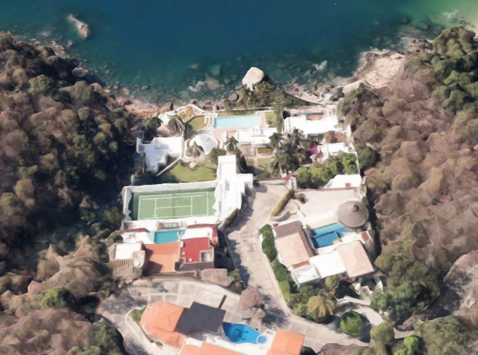 Roberto Palazuelos’ House | President House