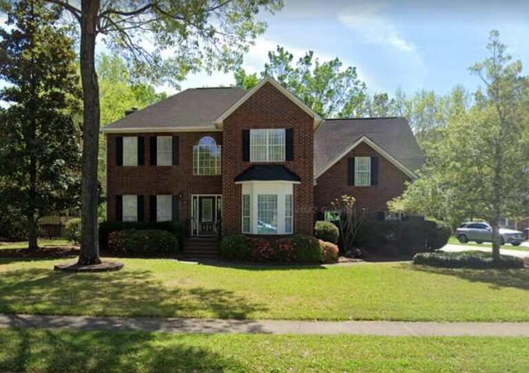 Madelyn Cline’s House | President House