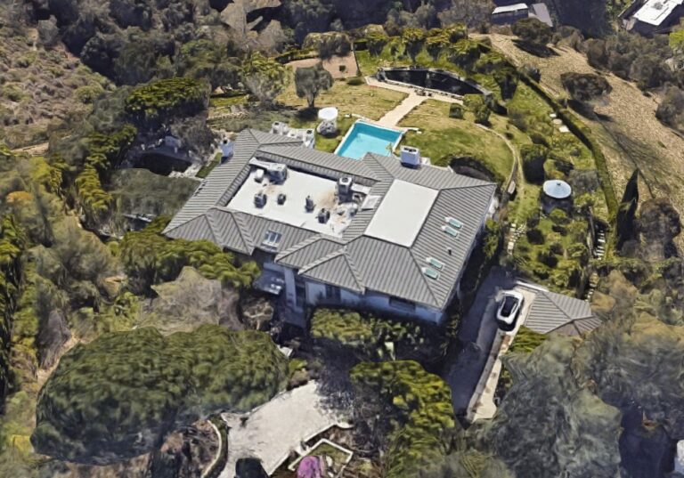 Kenneth Todd & Lisa Vanderpump’s House | President House