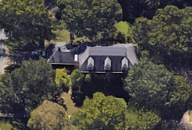 Sarah Huckabee Sanders’ House | President House