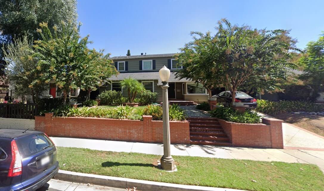 Zachary Levi’s House | President House