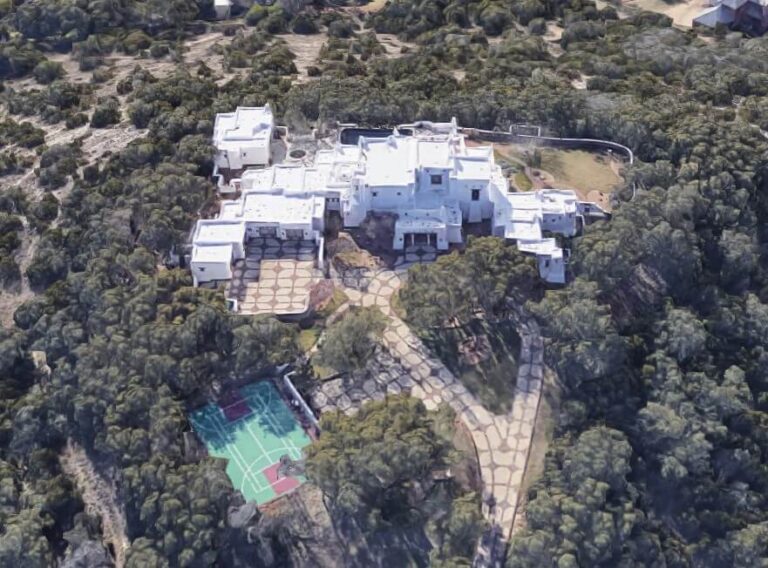 George Strait’s House | President House