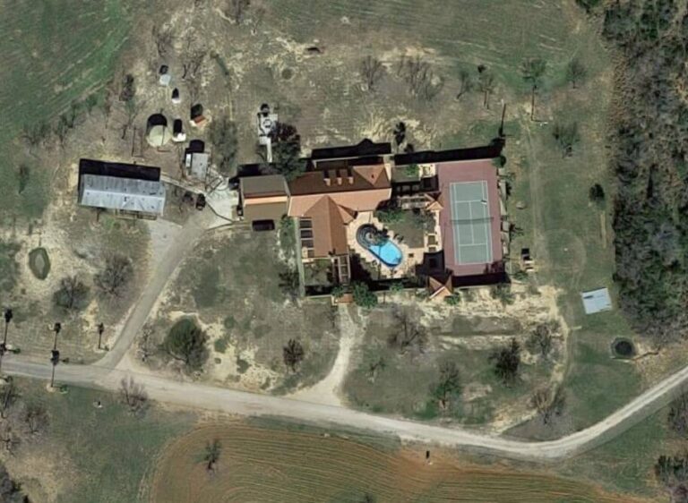 George Strait’s House | President House