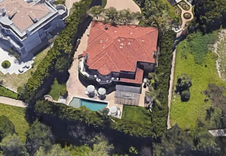 Kaley Cuoco’s House | President House