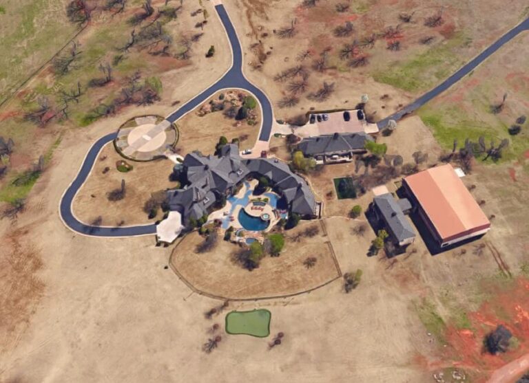 Toby Keith’s House | President House