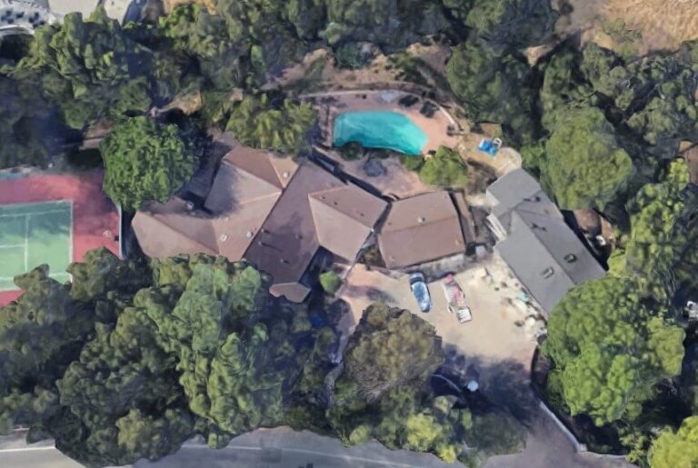 Halle Bailey & Chloe Bailey’s House | President House